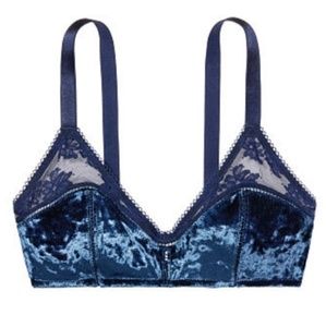 Victoria's Secret | Intimates & Sleepwear | New Vs Velvet Bralette Lace ...